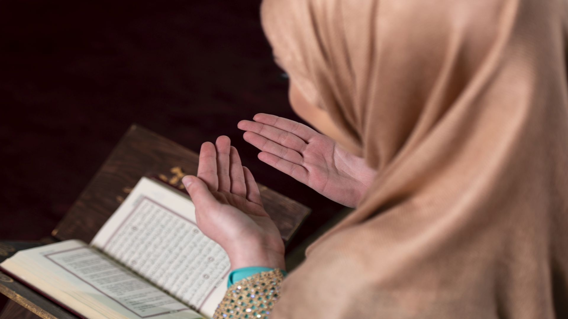 3 Cara Allah Mengabulkan Doa Hamba-Nya, Hikmah di Balik Setiap Jawaban