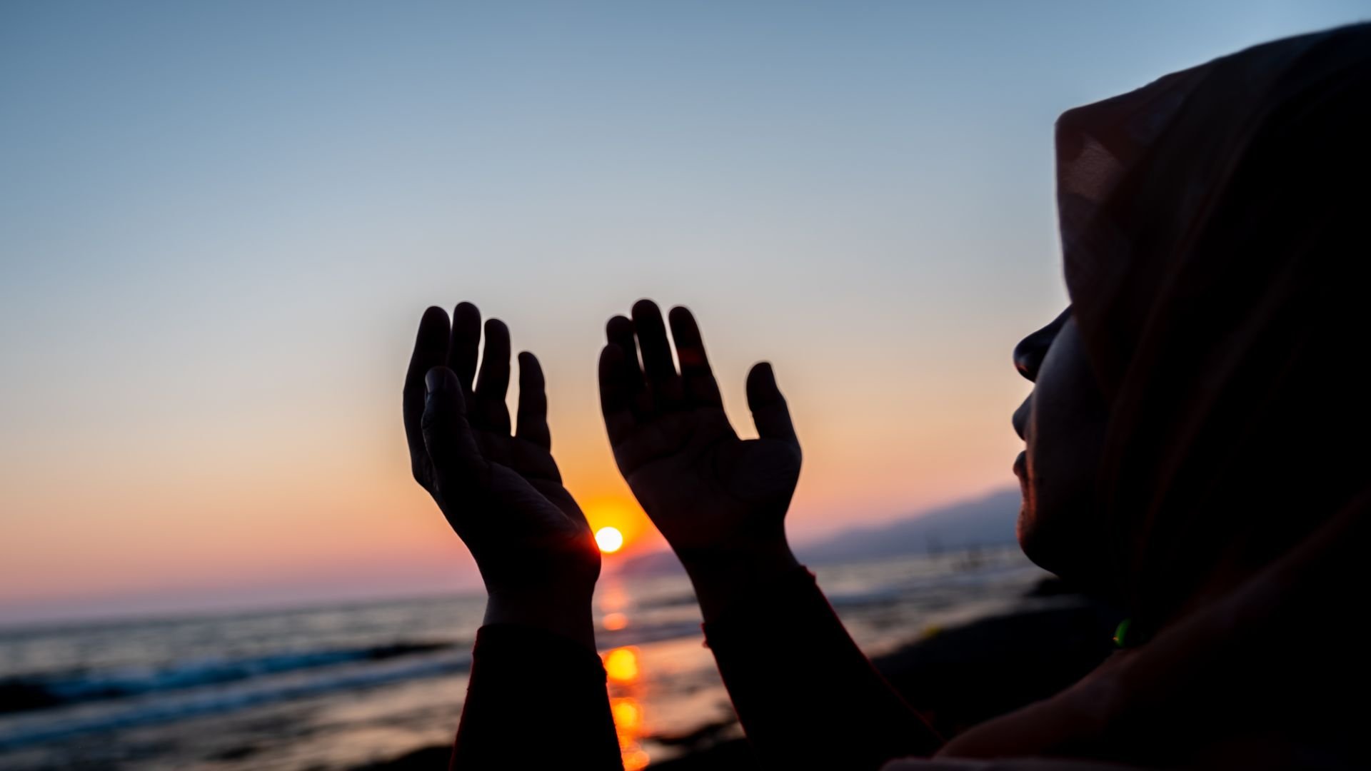 5 Doa Sedekah Subuh agar Rezeki Lancar dan Berkah Setiap Hari