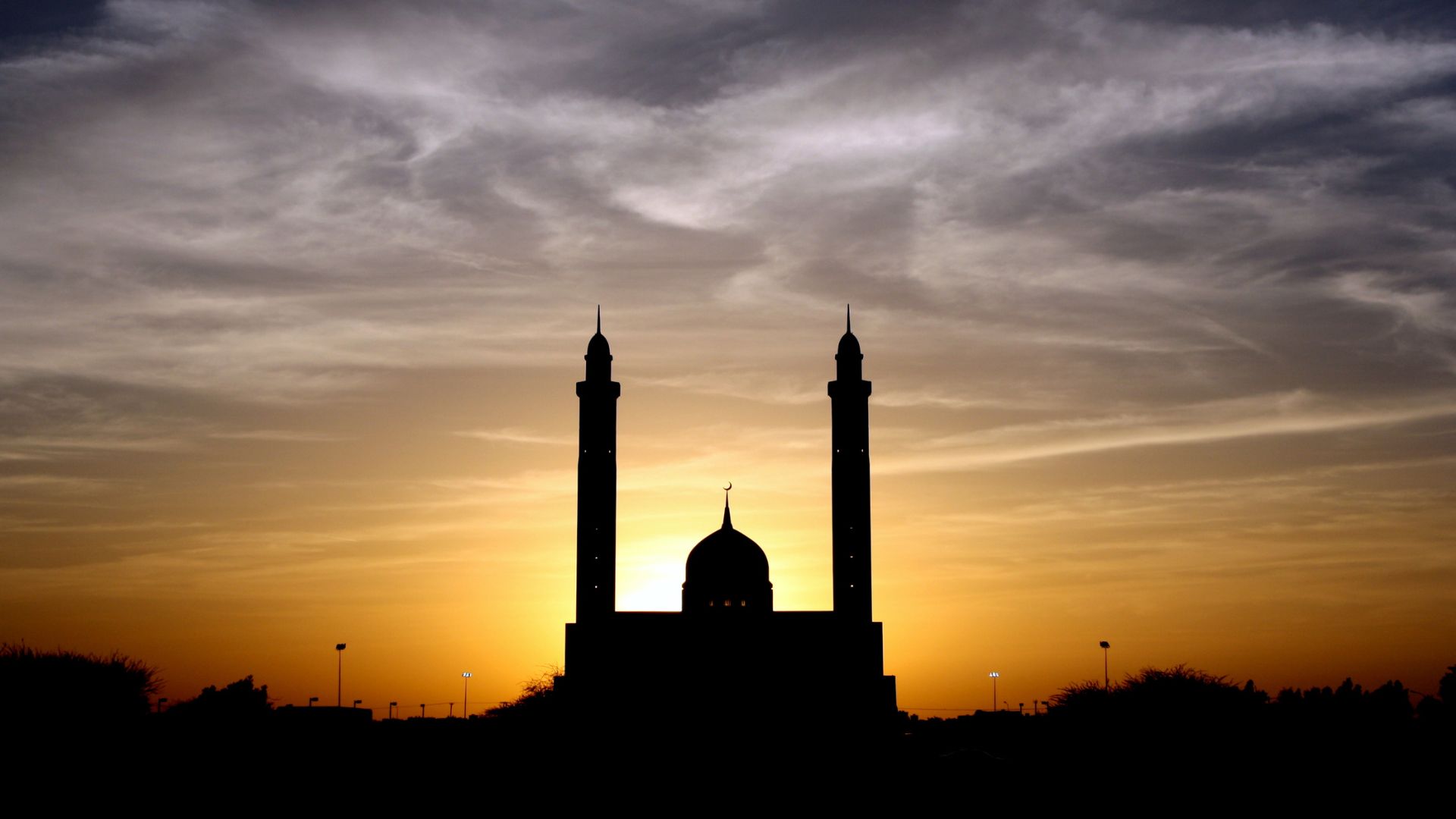 Memahami Makna Mahram dan Muhrim: Dua Istilah Penting dalam Islam