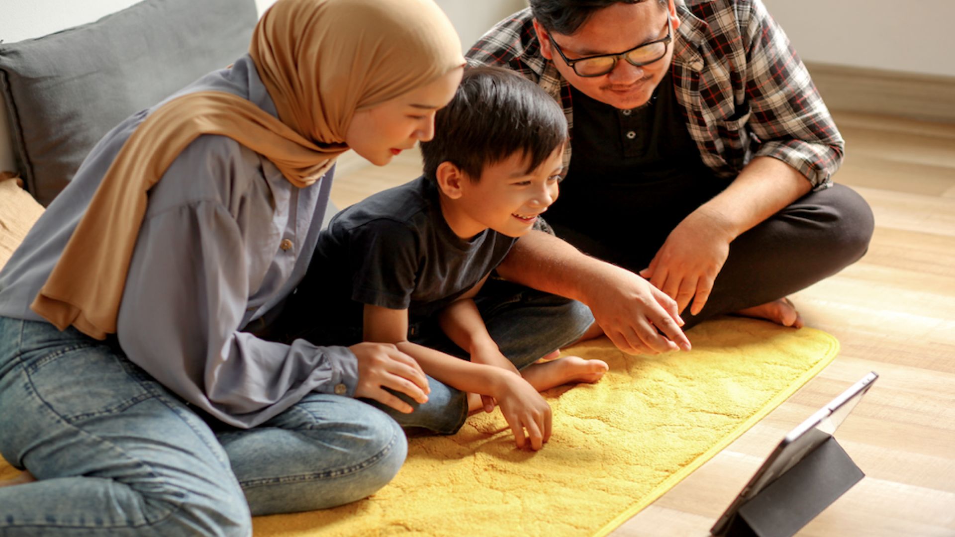 Tugas Istri dalam Islam, Tidak Harus Mengurus Semua Urusan Rumah Tangga?